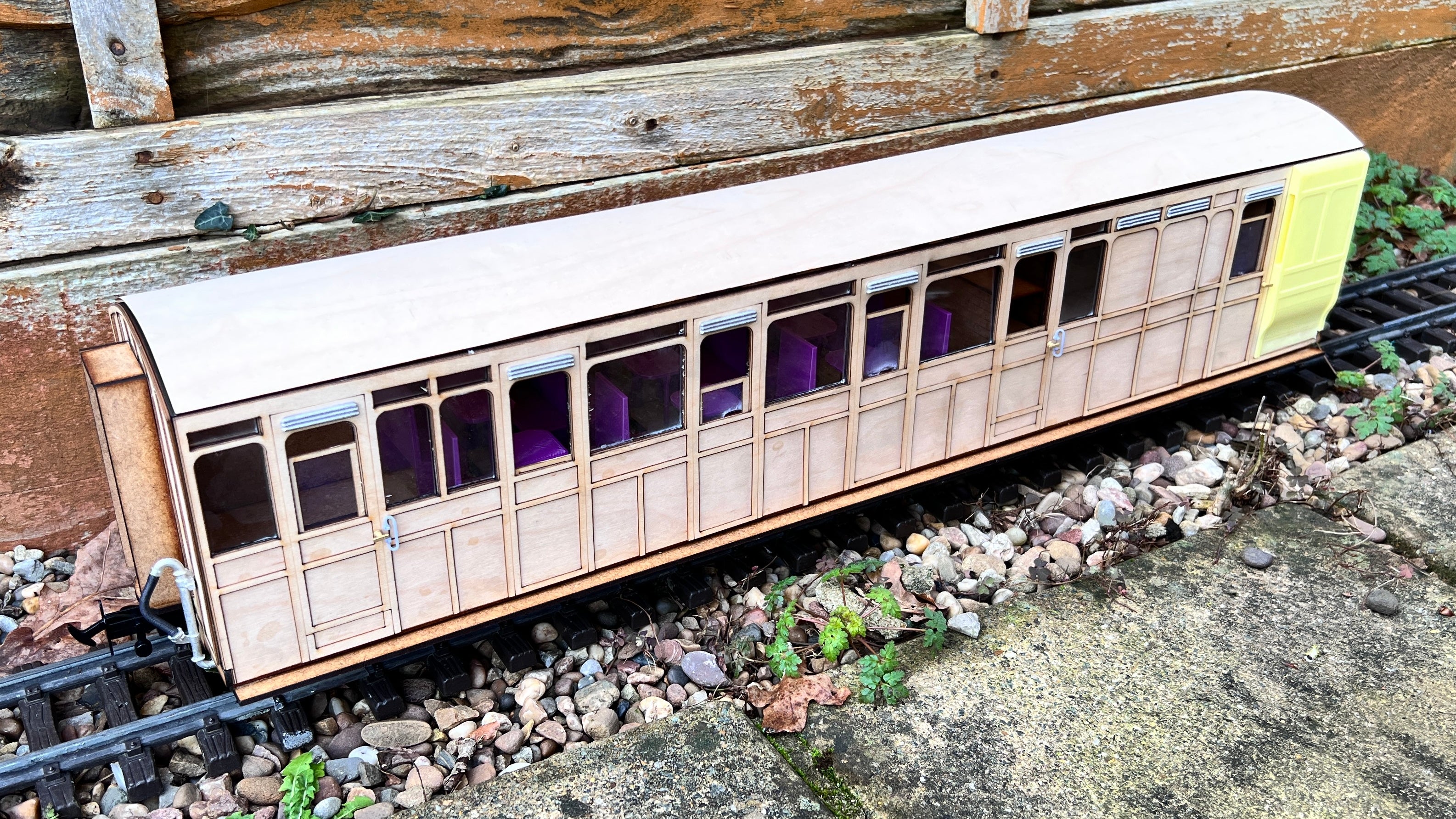 16mm Scale Next Generation - Ffestiniog Railway Buffet Coach No.14 ...